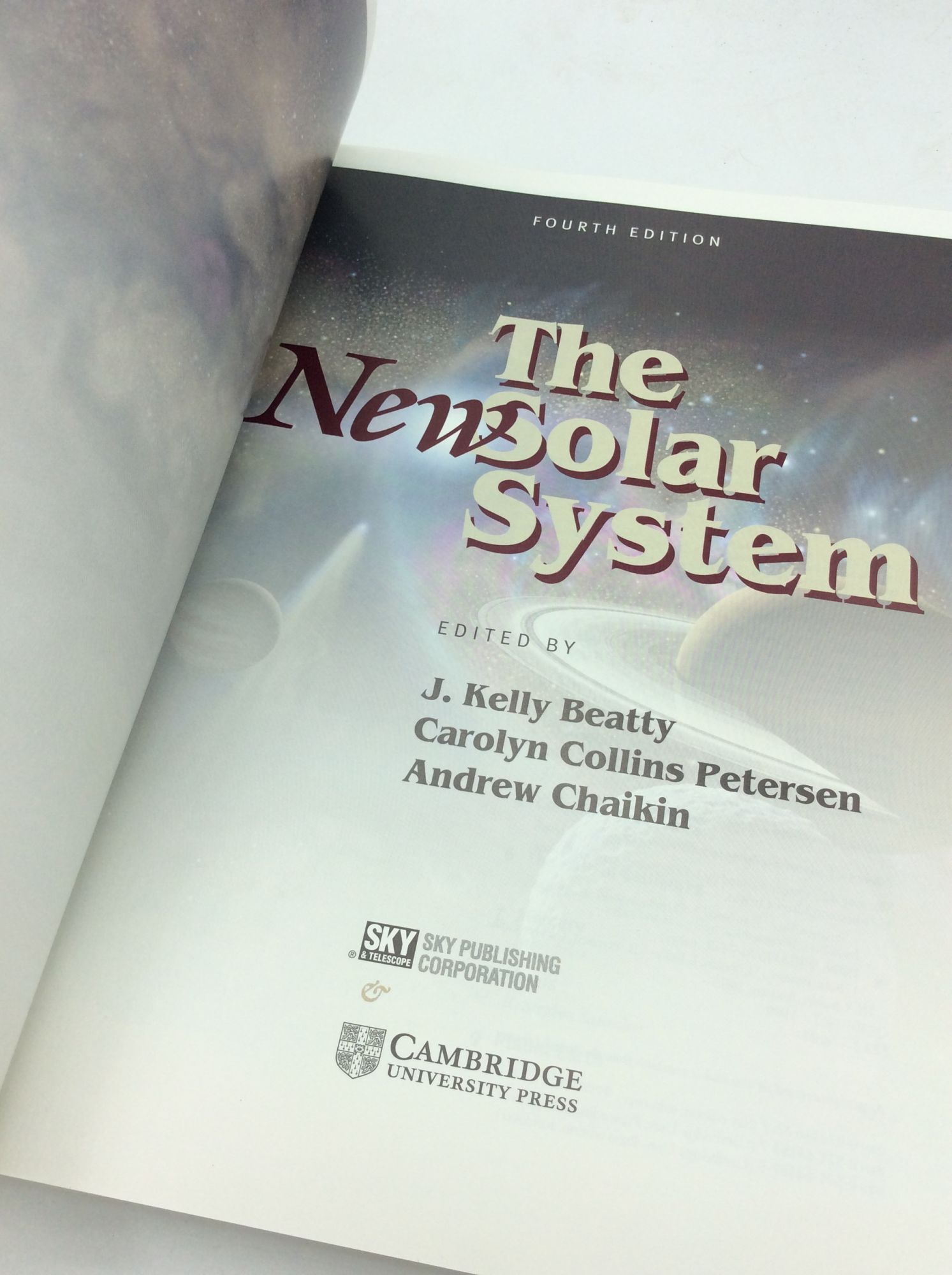THE NEW SOLAR SYSTEM | Carolyn Collins Petersen J. Kelly Beatty, eds ...